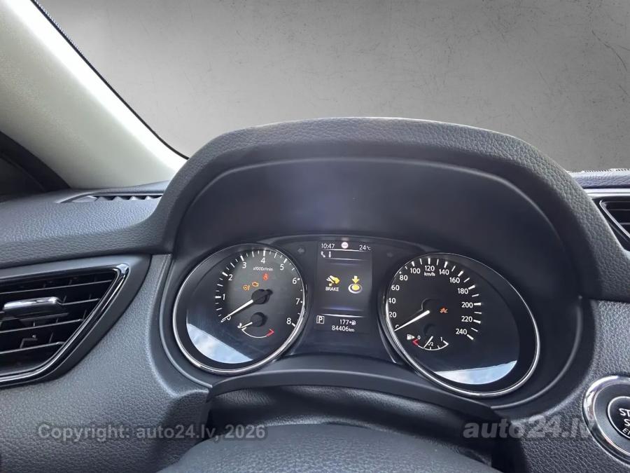 Black Nissan X-Trail 2020 in Parnu, with an engine capacity of 1.30 L and mileage of 84 thousand km for 18200 €, photo 11 on AUTOMOTO.COM.LV