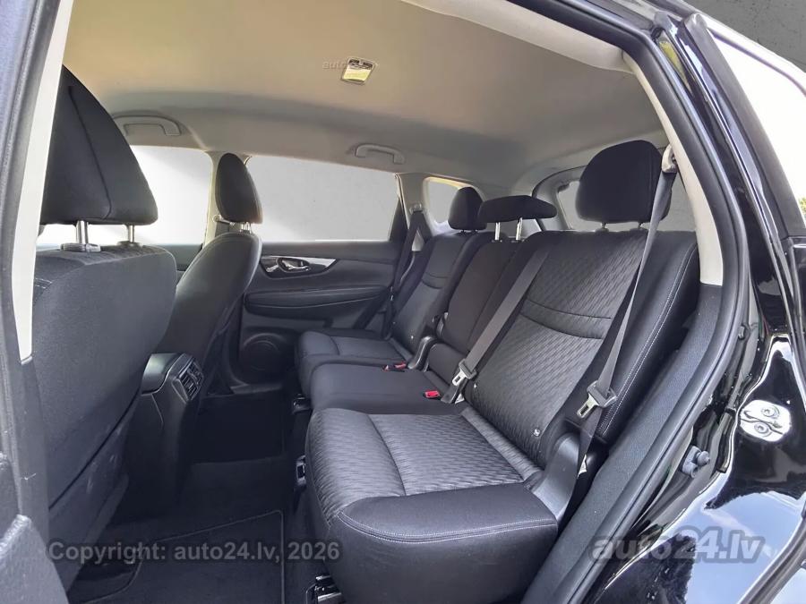 Black Nissan X-Trail 2020 in Parnu, with an engine capacity of 1.30 L and mileage of 84 thousand km for 18200 €, photo 12 on AUTOMOTO.COM.LV