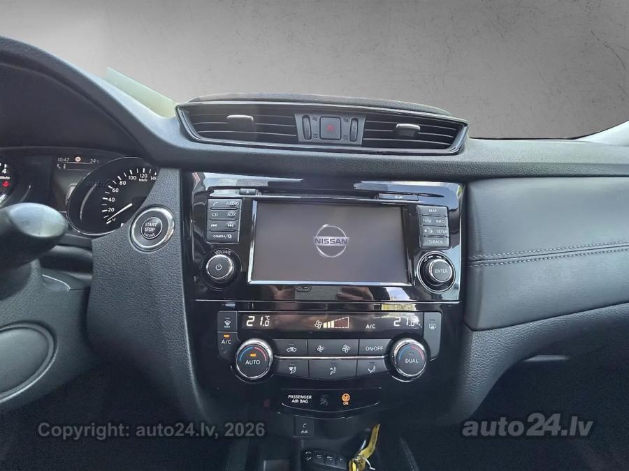 Black Nissan X-Trail 2020 in Parnu, with an engine capacity of 1.30 L and mileage of 84 thousand km for 18200 €, photo 15 on AUTOMOTO.COM.LV