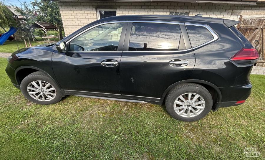 Black Nissan X-Trail 2020 in Vilnius, with an engine capacity of 1.30 L and mileage of 85 thousand km for 16500 €, photo 5 on AUTOMOTO.COM.LV