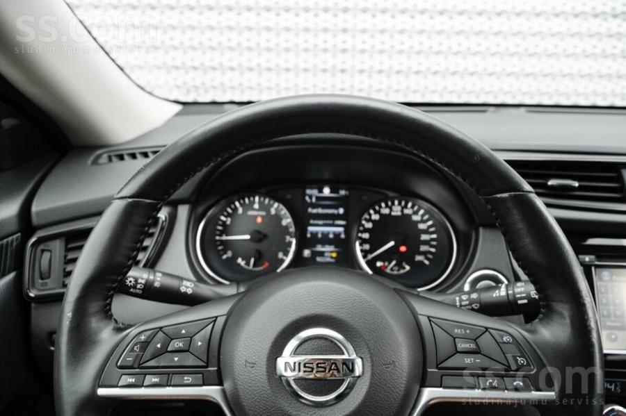 Black Nissan X-Trail 2020 in Riga, with an engine capacity of 1.30 L and mileage of 92 thousand km for 15700 €, photo 10 on AUTOMOTO.COM.LV