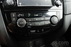Black Nissan X-Trail 2020 in Riga, with an engine capacity of 1.30 L and mileage of 92 thousand km for 15700 €, photo 16 on AUTOMOTO.COM.LV
