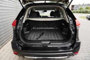 Black Nissan X-Trail 2020 in Riga, with an engine capacity of 1.30 L and mileage of 92 thousand km for 15700 €, photo 21 on AUTOMOTO.COM.LV
