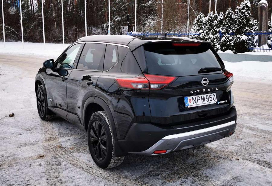 Melns Nissan X-Trail 2023 Viļņa, ar dzinēja tilpumu 1.50 L un nobraukumu 36 tūkst. km par 26200 €, foto 7 vietnē AUTOMOTO.COM.LV