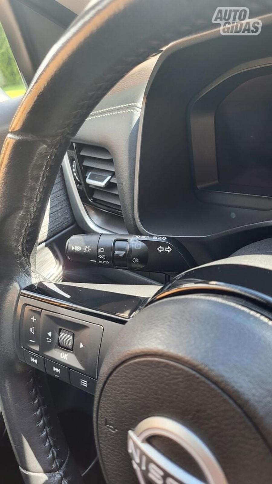 Black Nissan X-Trail 2023 in Plunge, with an engine capacity of 1.50 L and mileage of 103 thousand km for 23200 €, photo 24 on AUTOMOTO.COM.LV