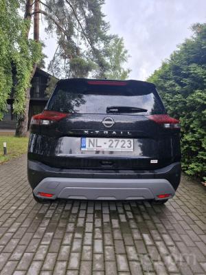 Melns Nissan X-Trail 2023 Rīga, ar dzinēja tilpumu 1.50 L un nobraukumu 81 tūkst. km par 23990 €, foto 5 vietnē AUTOMOTO.COM.LV