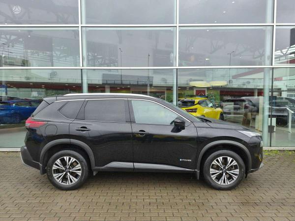 Melns Nissan X-Trail 2023 Viļņa, ar dzinēja tilpumu 1.50 L un nobraukumu 59 tūkst. km par 29900 €, foto 5 vietnē AUTOMOTO.COM.LV