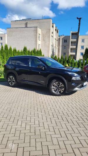 Melns Nissan X-Trail 2023 Plungė, ar dzinēja tilpumu 1.50 L un nobraukumu 104 tūkst. km par 24600 €, foto 5 vietnē AUTOMOTO.COM.LV