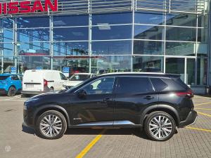 Melns Nissan X-Trail 2024 Viļņa, ar dzinēja tilpumu 1.50 L un nobraukumu 102 tūkst. km par 30500 €, foto 3 vietnē AUTOMOTO.COM.LV