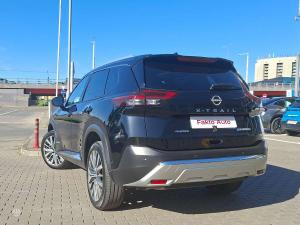 Melns Nissan X-Trail 2024 Viļņa, ar dzinēja tilpumu 1.50 L un nobraukumu 102 tūkst. km par 30500 €, foto 4 vietnē AUTOMOTO.COM.LV