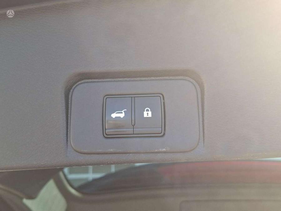 Melns Nissan X-Trail 2024 Viļņa, ar dzinēja tilpumu 1.50 L un nobraukumu 102 tūkst. km par 30500 €, foto 31 vietnē AUTOMOTO.COM.LV