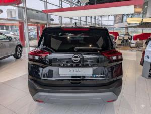 Melns Nissan X-Trail 2025 Viļņa, ar dzinēja tilpumu 1.50 L un nobraukumu 10 tūkst. km par 38390 €, foto 4 vietnē AUTOMOTO.COM.LV