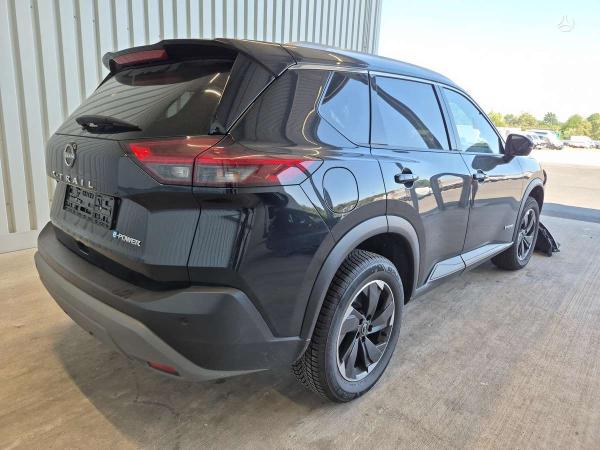 Melns Nissan X-Trail 2026 Šauļi, ar dzinēja tilpumu 1.50 L un nobraukumu 17 tūkst. km par 24000 €, foto 4 vietnē AUTOMOTO.COM.LV