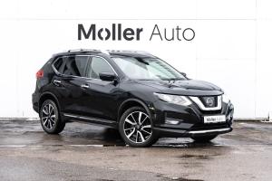 Black Nissan X-Trail 2018 in Riga, with an engine capacity of 2.00 L and mileage of 135 thousand km for 13900 €, photo 2 on AUTOMOTO.COM.LV