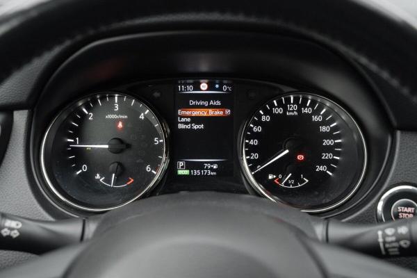 Melns Nissan X-Trail 2018 Rīga, ar dzinēja tilpumu 2.00 L un nobraukumu 135 tūkst. km par 13900 €, foto 11 vietnē AUTOMOTO.COM.LV