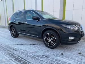 Black Nissan X-Trail 2018 in Raseiniai, with an engine capacity of 1.60 L and mileage of 170 thousand km for 12900 €, photo  on AUTOMOTO.COM.LV