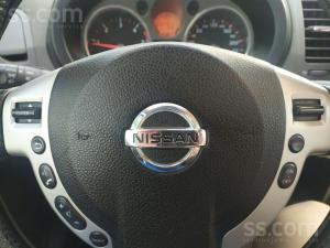 Black Nissan X-Trail 2008 in Ludza, with an engine capacity of 2.00 L and mileage of 227 thousand km for 4990 €, photo 9 on AUTOMOTO.COM.LV
