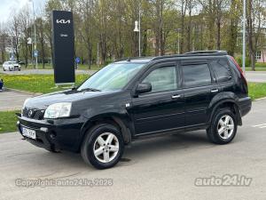 Melns Nissan X-Trail 2007 Narva, ar dzinēja tilpumu 2.20 L un nobraukumu 215 tūkst. km par 1499 €, foto  vietnē AUTOMOTO.COM.LV