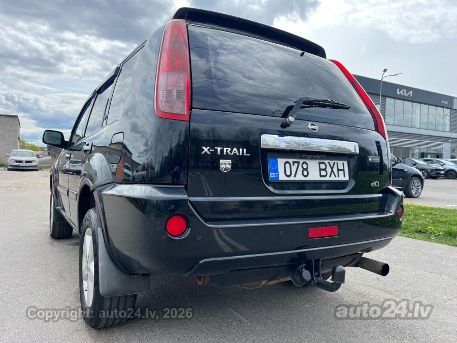 Melns Nissan X-Trail 2007 Narva, ar dzinēja tilpumu 2.20 L un nobraukumu 215 tūkst. km par 1499 €, foto 14 vietnē AUTOMOTO.COM.LV