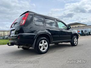 Melns Nissan X-Trail 2007 Narva, ar dzinēja tilpumu 2.20 L un nobraukumu 215 tūkst. km par 1499 €, foto 15 vietnē AUTOMOTO.COM.LV