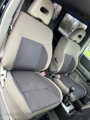 Melns Nissan X-Trail 2007 Narva, ar dzinēja tilpumu 2.20 L un nobraukumu 215 tūkst. km par 1499 €, foto 20 vietnē AUTOMOTO.COM.LV