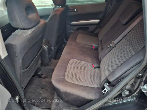 Melns Nissan X-Trail 2008 Tallina, ar dzinēja tilpumu 2.00 L un nobraukumu 339 tūkst. km par 2199 €, foto 11 vietnē AUTOMOTO.COM.LV