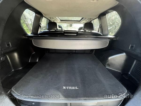 Melns Nissan X-Trail 2013 Tallina, ar dzinēja tilpumu 2.00 L un nobraukumu 283 tūkst. km par 7600 €, foto 11 vietnē AUTOMOTO.COM.LV