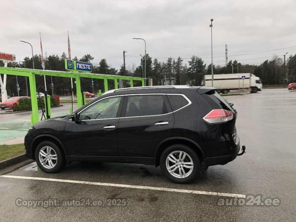 Black Nissan X-Trail 2017 in Tallinn, with an engine capacity of 1.60 L and mileage of 96 thousand km for 13000 €, photo 2 on AUTOMOTO.COM.LV