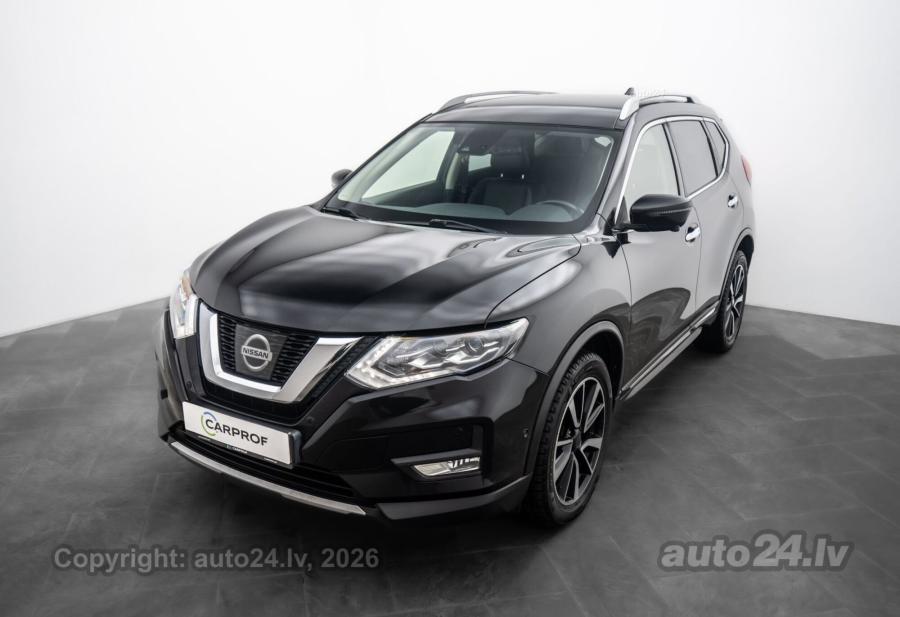 Melns Nissan X-Trail 2018 Tallina, ar dzinēja tilpumu 2.00 L un nobraukumu 163 tūkst. km par 13999 €, foto 1 vietnē AUTOMOTO.COM.LV