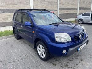 Blue Nissan X-Trail 2002 in Vilnius, with an engine capacity of 2.20 L and mileage of 333 thousand km for 1599 €, photo 4 on AUTOMOTO.COM.LV