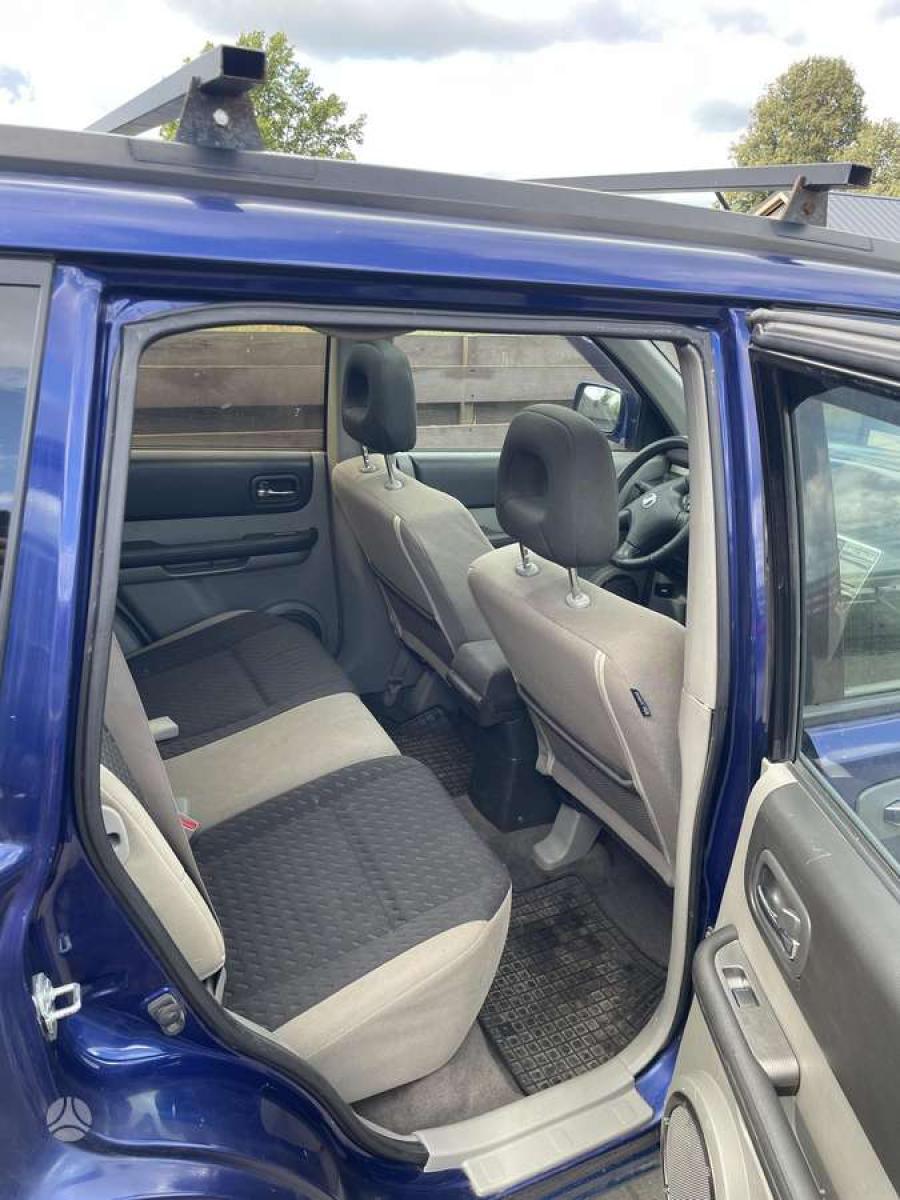 Blue Nissan X-Trail 2002 in Vilnius, with an engine capacity of 2.20 L and mileage of 333 thousand km for 1599 €, photo 13 on AUTOMOTO.COM.LV