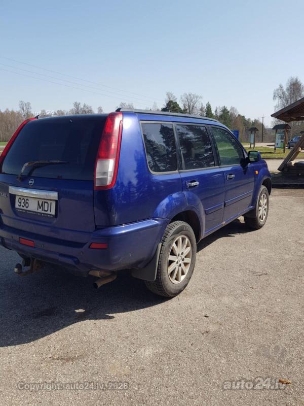 Blue Nissan X-Trail 2003 in Tallinn, with an engine capacity of 2.50 L and mileage of 172 thousand km for 1500 €, photo 2 on AUTOMOTO.COM.LV