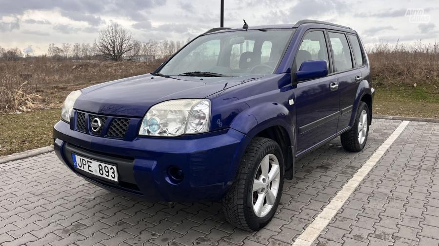 Zils Nissan X-Trail 2005 Kauņa, ar dzinēja tilpumu 2.20 L un nobraukumu 315 tūkst. km par 2200 €, foto 6 vietnē AUTOMOTO.COM.LV