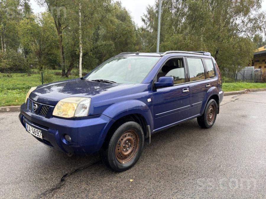 Синий Ниссан ИксТрейл 2005 в Рига, объемом двигателя 2.20 л и пробегом 431 тыс. км за 850 €, фото 1 на AUTOMOTO.COM.LV