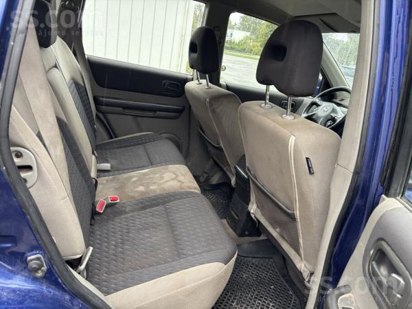 Nissan X-Trail 2005 in Riga on AUTOMOTO.COM.LV Blue Nissan X-Trail 2005 in Riga, with an engine capacity of 2.20 L and mileage of 431 thousand km for 850 €, photo 7 on AUTOMOTO.COM.LV