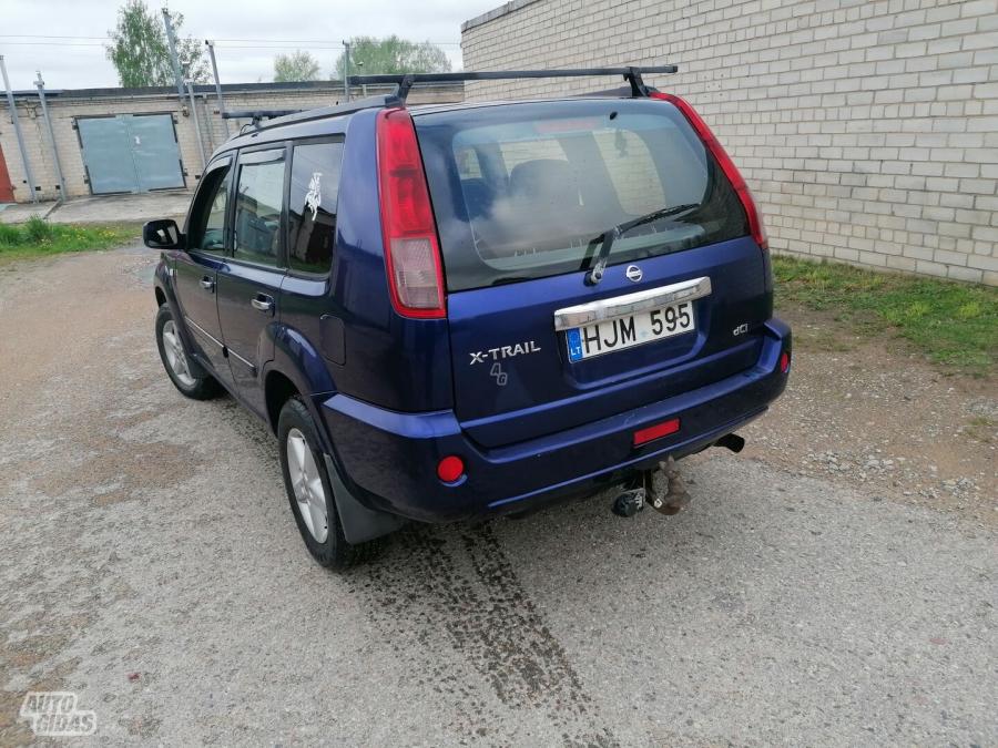 Zils Nissan X-Trail 2006 Utena, ar dzinēja tilpumu 2.20 L un nobraukumu 311 tūkst. km par 1750 €, foto 9 vietnē AUTOMOTO.COM.LV