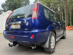 Zils Nissan X-Trail 2006 Rīga, ar dzinēja tilpumu 2.20 L un nobraukumu 394 tūkst. km par 2750 €, foto 8 vietnē AUTOMOTO.COM.LV