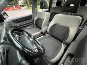 Zils Nissan X-Trail 2006 Rīga, ar dzinēja tilpumu 2.20 L un nobraukumu 394 tūkst. km par 2750 €, foto 20 vietnē AUTOMOTO.COM.LV