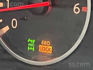 Zils Nissan X-Trail 2006 Rīga, ar dzinēja tilpumu 2.20 L un nobraukumu 394 tūkst. km par 2750 €, foto 25 vietnē AUTOMOTO.COM.LV