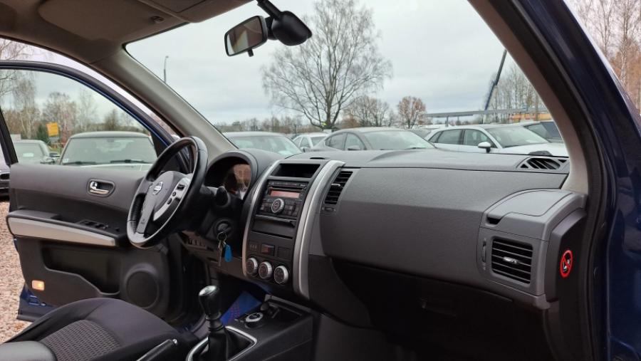 Zils Nissan X-Trail 2007 Rīga, ar dzinēja tilpumu 2.00 L un nobraukumu 333 tūkst. km par 4990 €, foto 9 vietnē AUTOMOTO.COM.LV