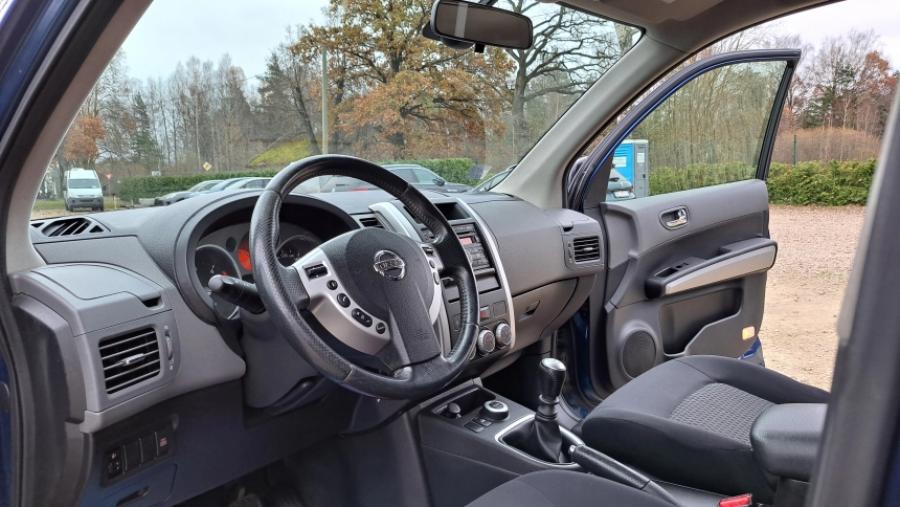 Zils Nissan X-Trail 2007 Rīga, ar dzinēja tilpumu 2.00 L un nobraukumu 333 tūkst. km par 4990 €, foto 10 vietnē AUTOMOTO.COM.LV