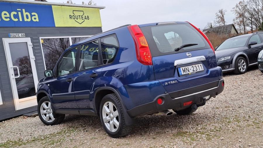 Zils Nissan X-Trail 2007 Rīga, ar dzinēja tilpumu 2.00 L un nobraukumu 333 tūkst. km par 4990 €, foto 12 vietnē AUTOMOTO.COM.LV
