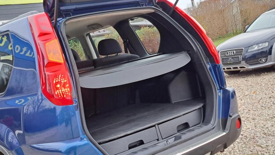Zils Nissan X-Trail 2007 Rīga, ar dzinēja tilpumu 2.00 L un nobraukumu 333 tūkst. km par 4990 €, foto 16 vietnē AUTOMOTO.COM.LV
