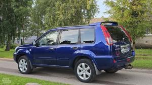 Blue Nissan X-Trail 2007 in Marijampole, with an engine capacity of 2.20 L and mileage of 299 thousand km for 2750 €, photo 5 on AUTOMOTO.COM.LV