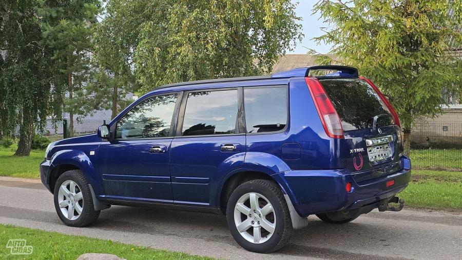 Blue Nissan X-Trail 2007 in Marijampole, with an engine capacity of 2.20 L and mileage of 299 thousand km for 2750 €, photo 5 on AUTOMOTO.COM.LV