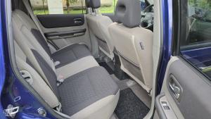 Blue Nissan X-Trail 2007 in Marijampole, with an engine capacity of 2.20 L and mileage of 299 thousand km for 2750 €, photo 17 on AUTOMOTO.COM.LV