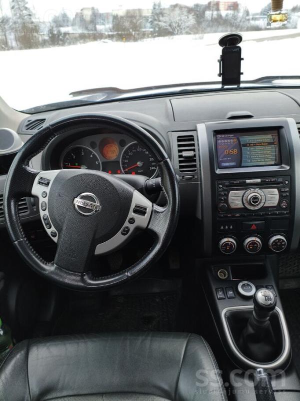 Zils Nissan X-Trail 2008 Madona, ar dzinēja tilpumu 2.00 L un nobraukumu 214 tūkst. km par 8900 €, foto 7 vietnē AUTOMOTO.COM.LV