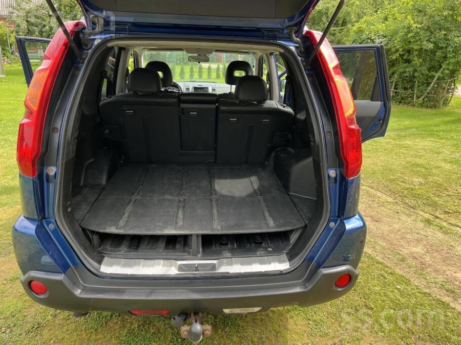 Blue Nissan X-Trail 2008 in Riga, with an engine capacity of 2.00 L and mileage of 274 thousand km for 3500 €, photo 3 on AUTOMOTO.COM.LV