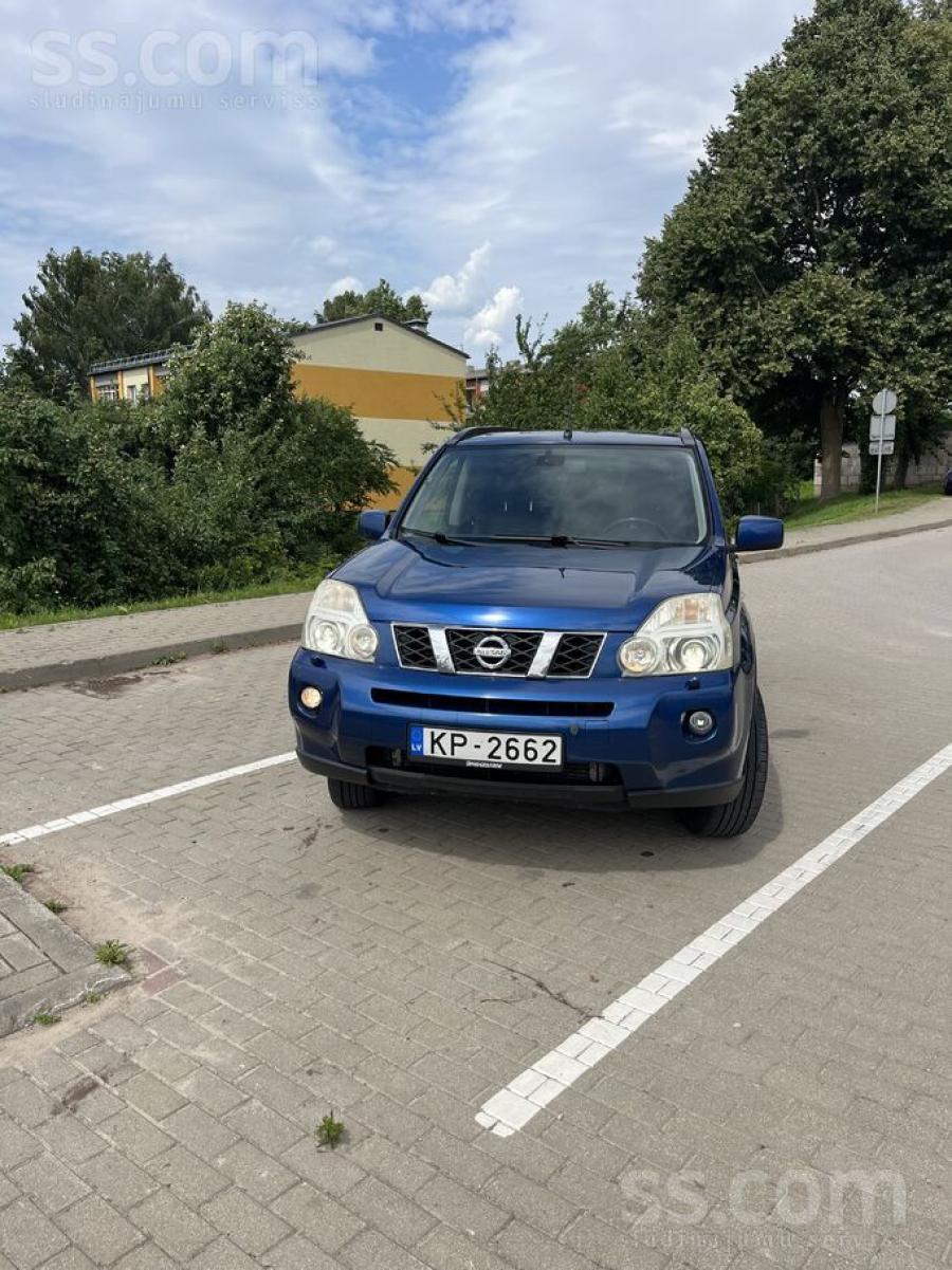 Blue Nissan X-Trail 2008 in Riga, with an engine capacity of 2.00 L and mileage of 274 thousand km for 3500 €, photo 4 on AUTOMOTO.COM.LV