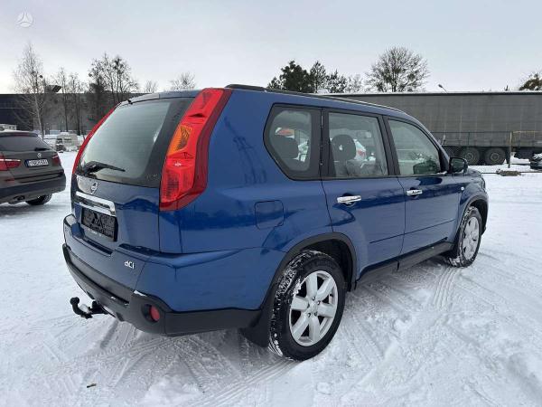 Blue Nissan X-Trail 2009 in Alytus, with an engine capacity of 2.00 L and mileage of 182 thousand km for 5750 €, photo 5 on AUTOMOTO.COM.LV